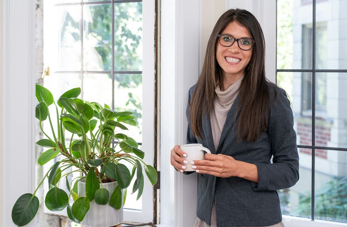 Therapy with Emily Rose Barr, LCPC, LMHC