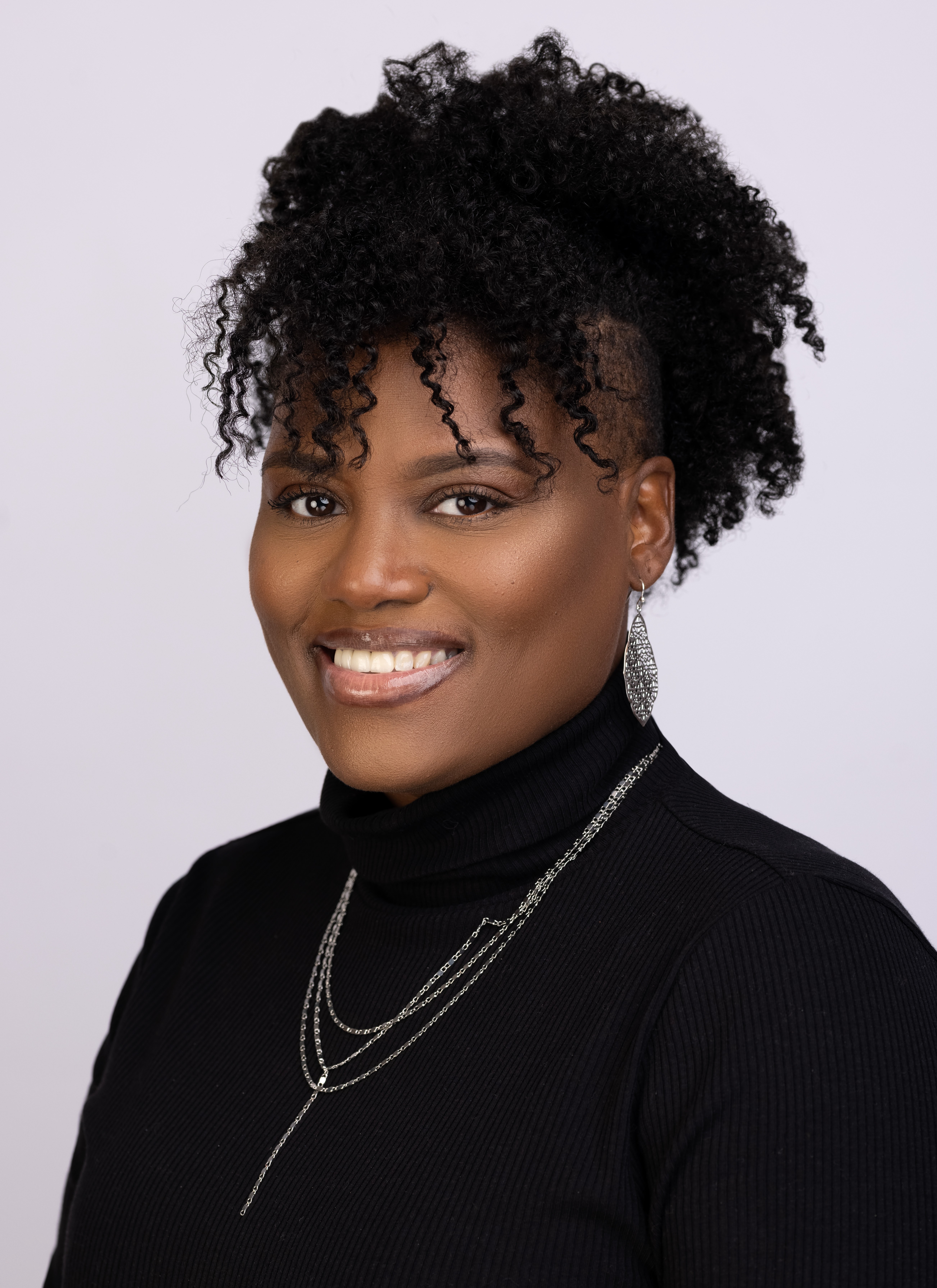 Lakesha Davis, Therapist in Windsor, Connecticut — Zencare