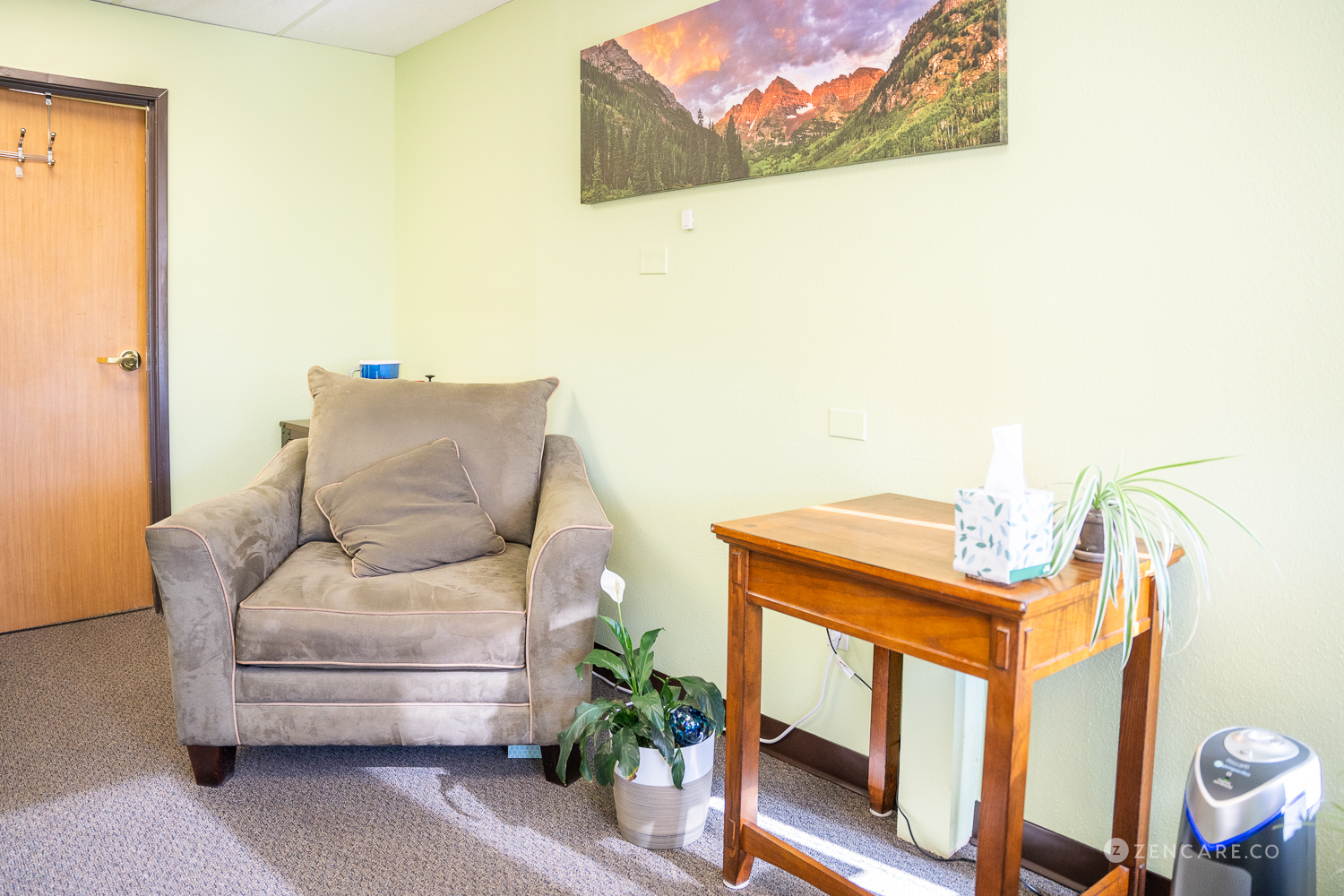 Lindsey Rutledge, Psychiatrist in Littleton, Colorado — Zencare