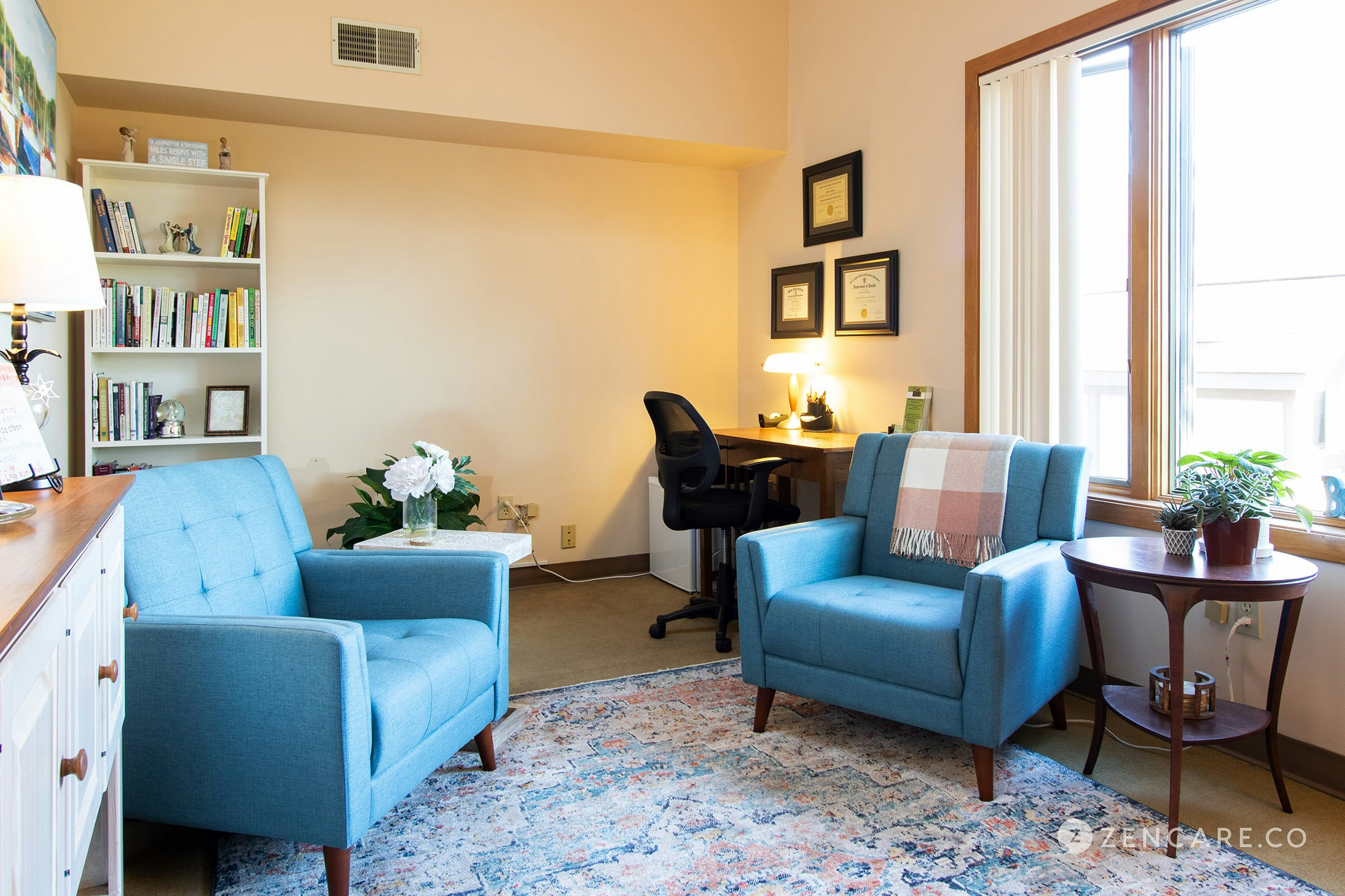 Heidi Monroe, Therapist in Warwick, Rhode Island — Zencare