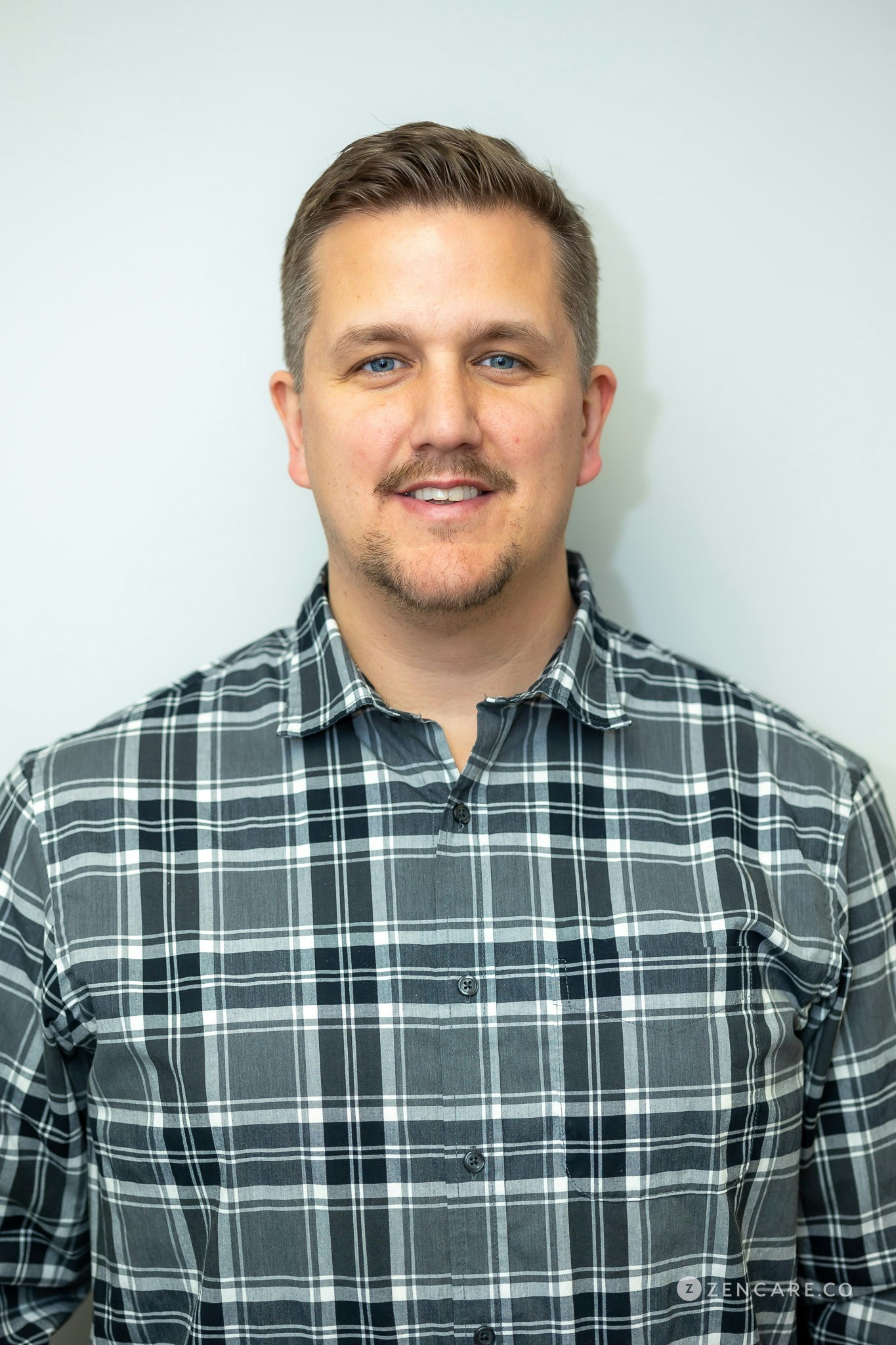 Daniel Edwards, Therapist in Westmont, Illinois — Zencare