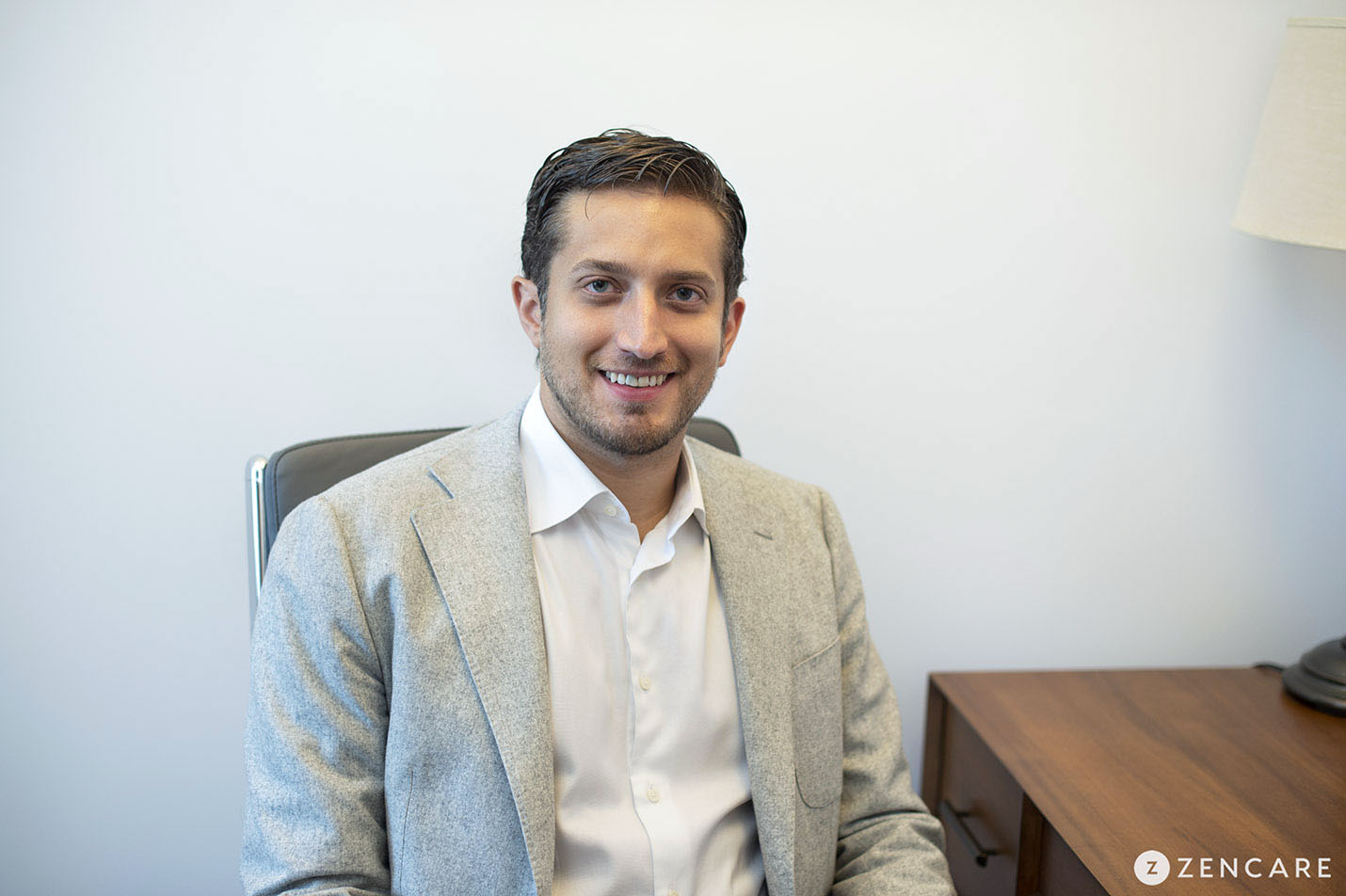 Thomas Finch, Psychiatrist in New York, New York — Zencare